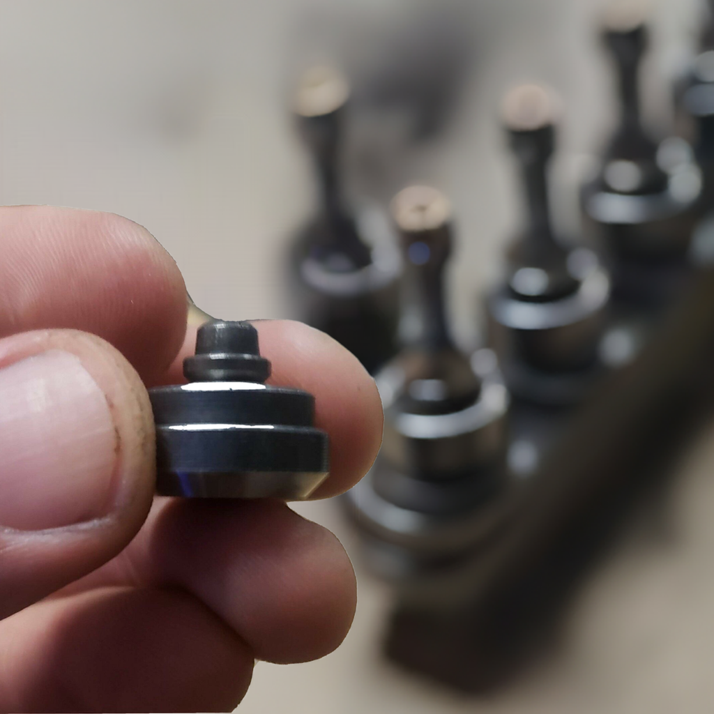 Delivery Valves 504661 , C7NN9C559C for SIMMS Minimec Fuel Injection P ...