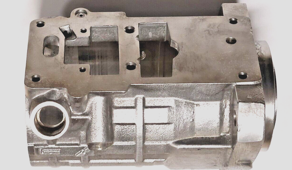 CAV Simms Lucas Ford DPA 7139/101 I AF injection pump housing 7185/200 ...